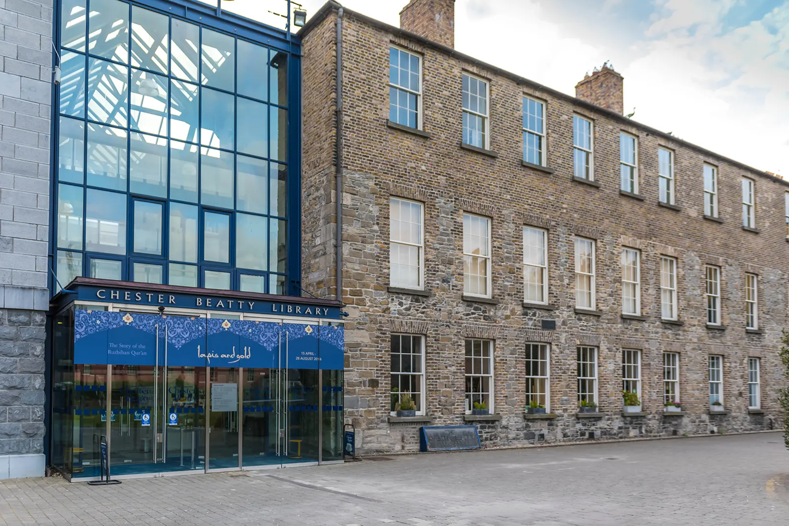 Hotel Near Chester Beatty Library Dublin | Arthaus Hotel